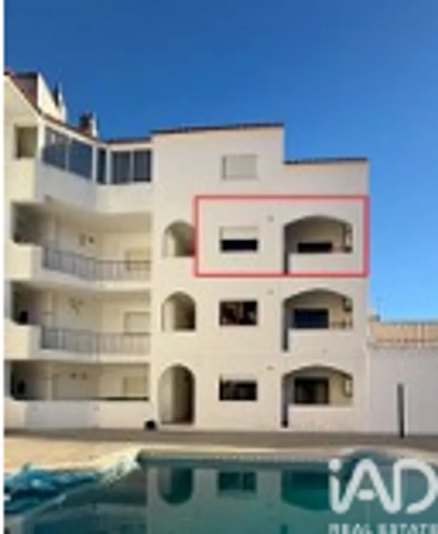 41 apartamentos 2 quartos à venda Albufeira - iad