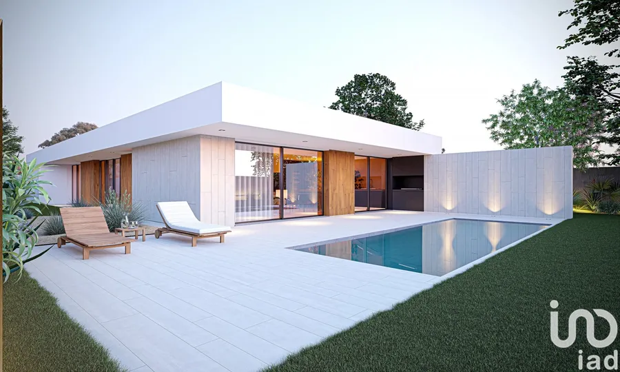 6 houses for sale in Santa Maria, São Pedro e Sobral da Lagoa - iad