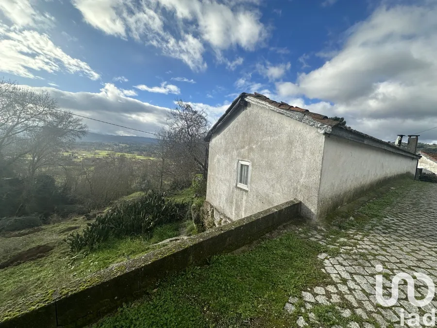 2 houses for sale in Vidago - iad