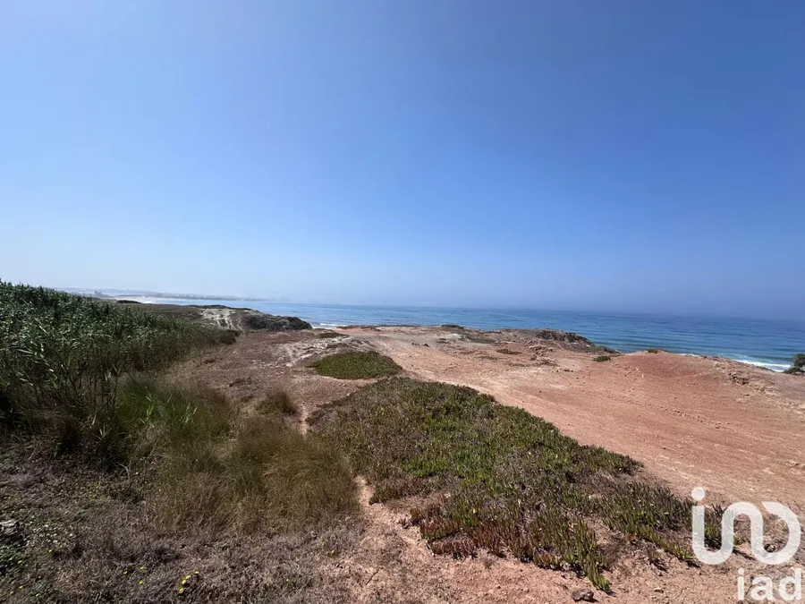 0 terrenos com terraço à venda em Ferrel - iad