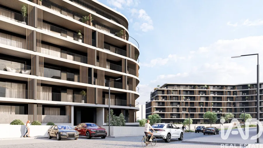 100 apartments for sale in Vila Nova de Gaia - iad